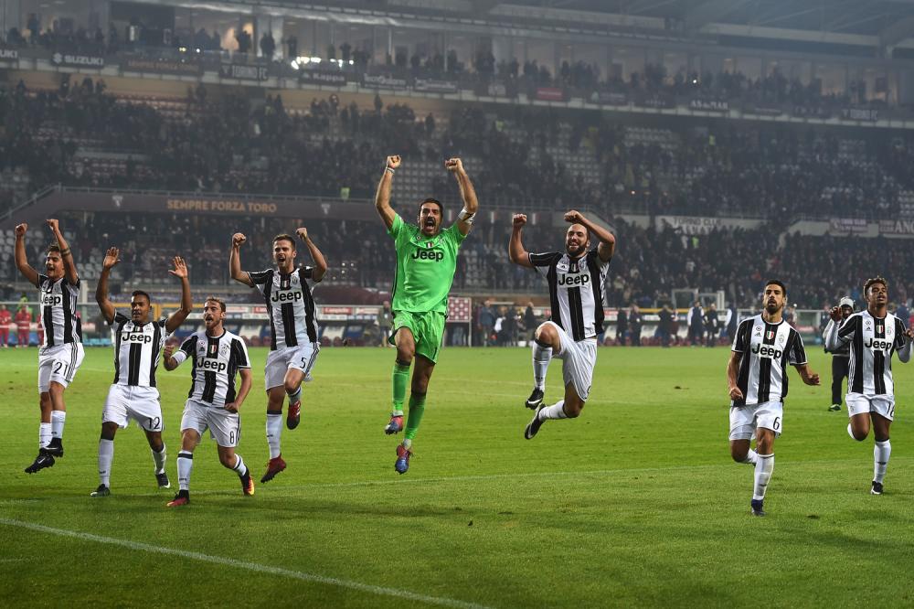 LIVE FOTOGALLERY - Le immagini del derby/4